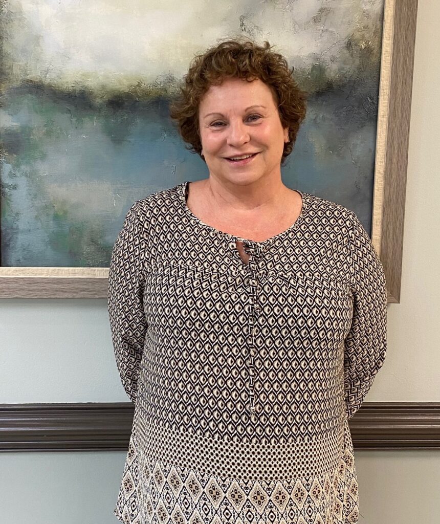 Dr. Lisa Martin wins Best of Bainbridge 2023 Eye Doctor/ Optometrist ...