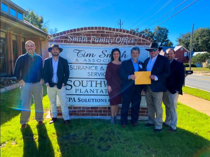 Tim Smith and Associates, family members, and team members contribute ...